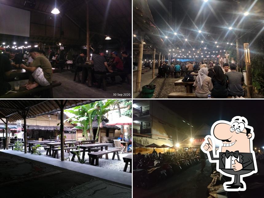 Kafe Basabasi Tamantirto UMY cafe, Bantul - Restaurant menu and reviews