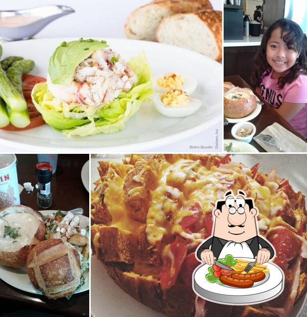 Boudin Sourdough Bakery & Cafe, 455 Horton Plz in San Diego