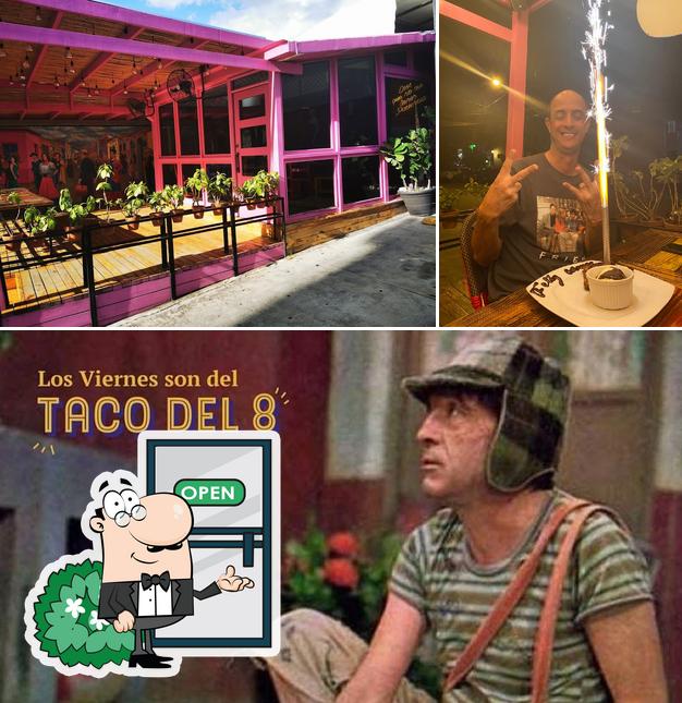 El Taco del 8 restaurant, Santo Domingo, C. Agustín Lara 9 - Restaurant ...