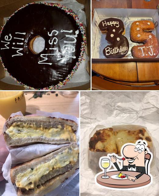 Donut Castle, Warren - Restaurant menu, prices and reviews