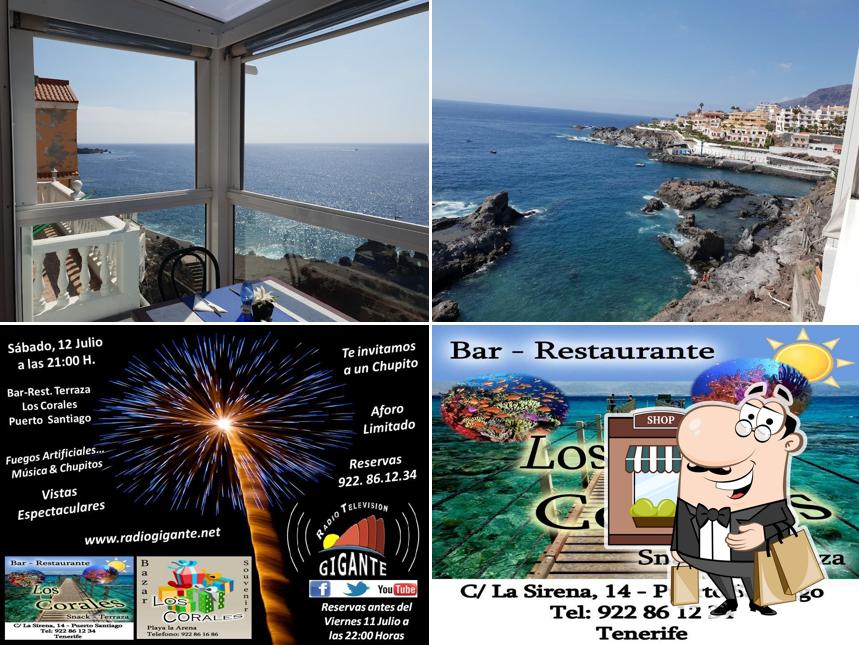 Restaurante Los Corales, C. la Sirena, 14 in Acantilados de los ...