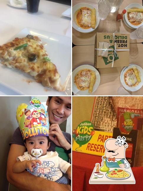 Greenwich fast food, Quezon City, LEVEL 2 FARMERS PLAZA - Restaurant ...