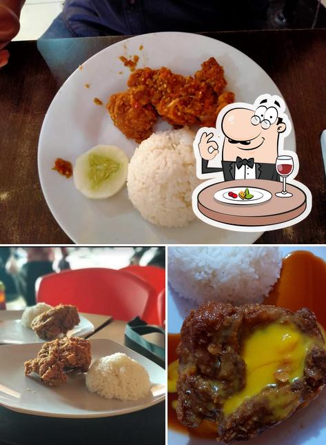 Rocket Chicken Panglima A'im restaurant, Pontianak - Restaurant reviews