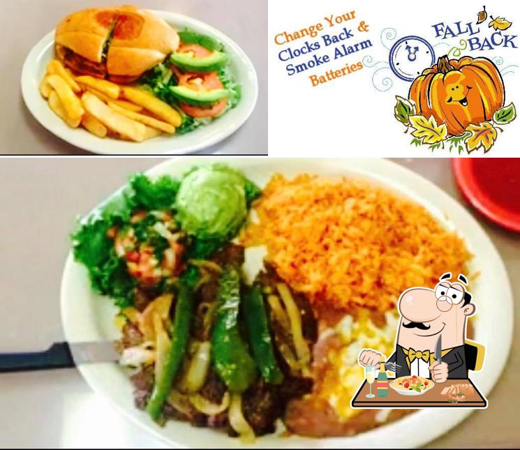 Cardona Foods in Fort Worth - Restaurant menu and reviews