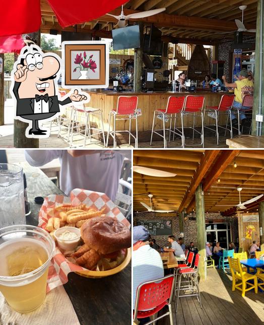 Buzz's Roost, Georgetown - Restaurant menu, prices and reviews