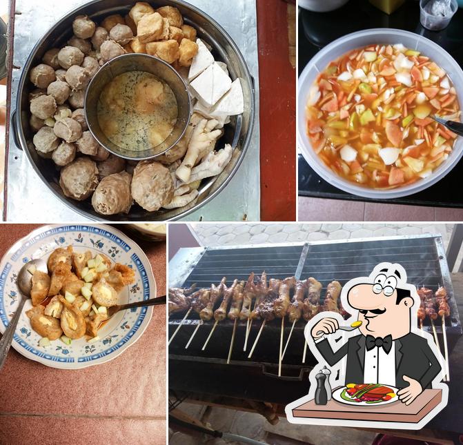 Depot AZ (Pentol Kuah, Aneka Sate. Aneka ES & Wifi ) cafe, Indonesia ...