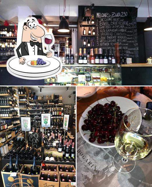 Wine Studio pub & bar, Riga, Elizabetes iela 10 - Restaurant reviews