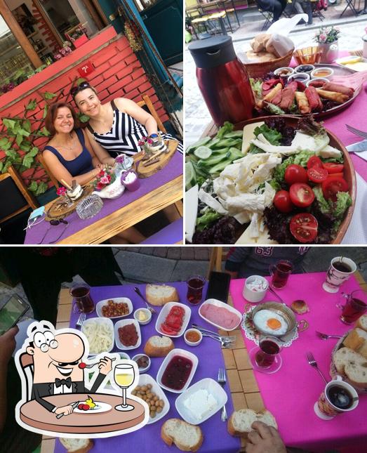 Fida Cafe, Istanbul, Haliç - Restaurant menu, prices and reviews