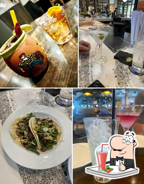 Seven Doors Kitchen & Cocktails in The Colony - Restaurant menu and reviews