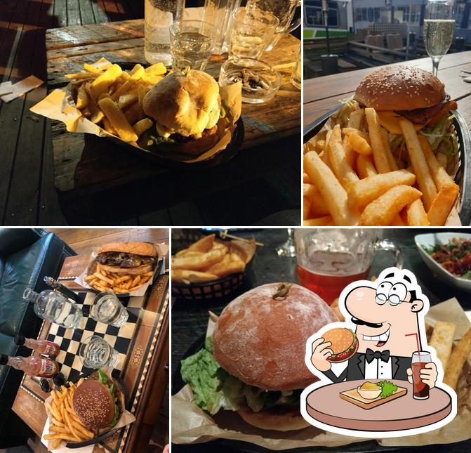 Top 7 pubs & bars in Battery Point, october 2025 - Restaurant Guru