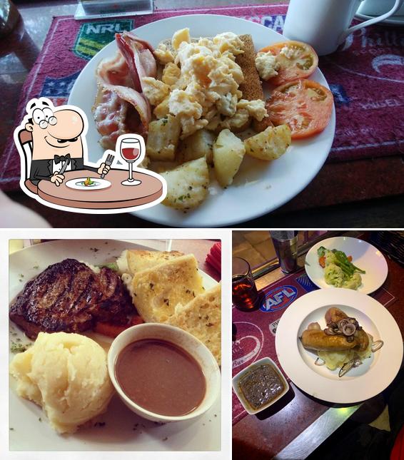 Phillies Sports Grill & Bar, Angeles - Restaurant menu, prices and reviews