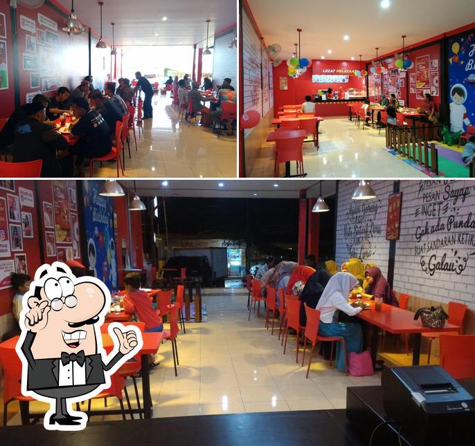 RFC MADURA restaurant, Indonesia - Restaurant reviews