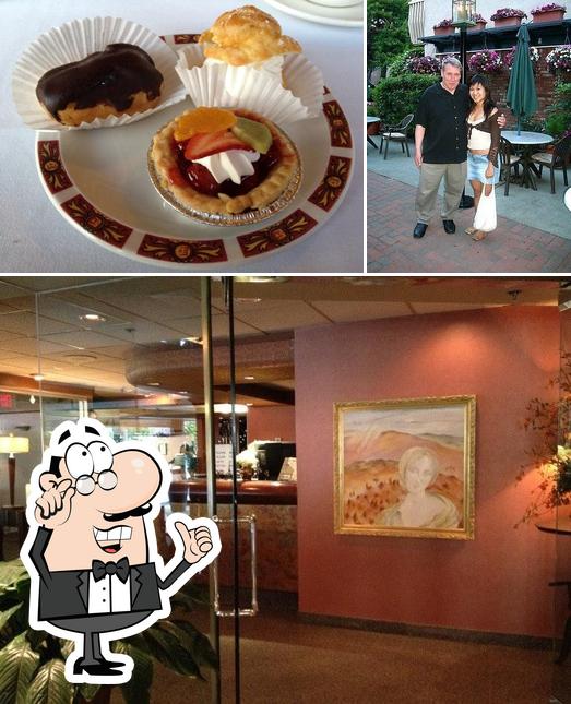 Samuel's By The Park (Fine Dining) in Victoria