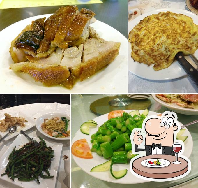 John's Chinese BBQ Restaurant, Richmond Hill - Restaurant menu, prices ...