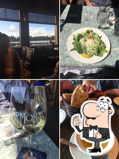 Emory's on Silver Lake, Everett - Restaurant menu, prices and reviews