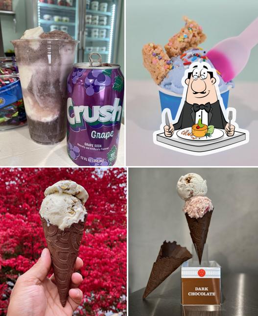 Neon Moon Gelato, Union Pier - Restaurant menu, prices and reviews