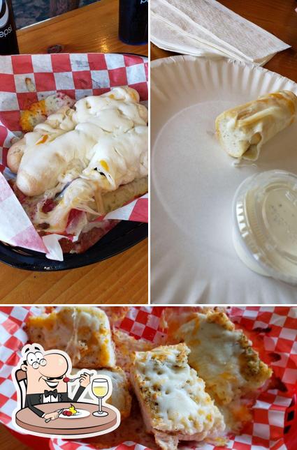 Sunset Family Pizza in Gold Beach - Restaurant menu and reviews