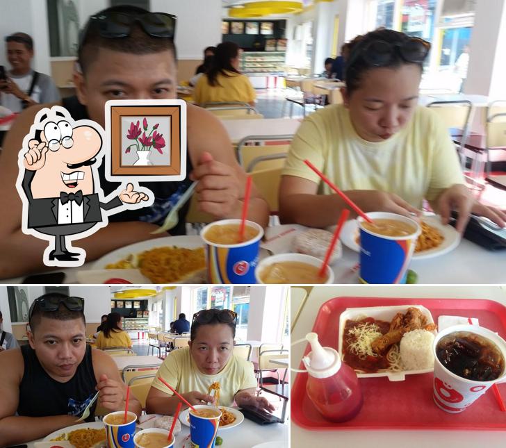 Best restaurants in Puregold Laoag Mall - Restaurant Guru