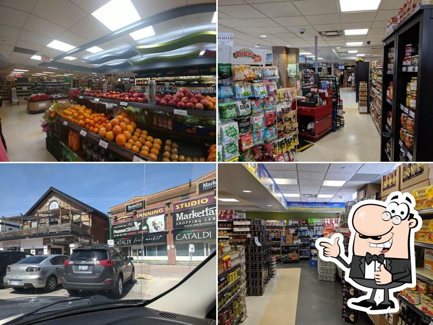 Market Lane Shopping Centre in Toronto - Restaurant reviews