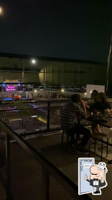 The rooftop coffee & resto ciledug pub & bar, Tangerang - Restaurant ...