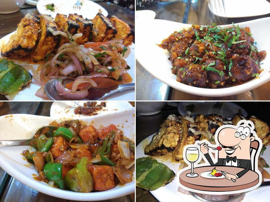 Bundelkhand Ki Peshwai-Pangat, Indore - Restaurant menu, prices and reviews