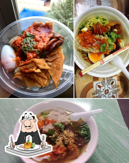 Uncle Kai Chinese food on Bike restaurant, Bangkok - Restaurant reviews