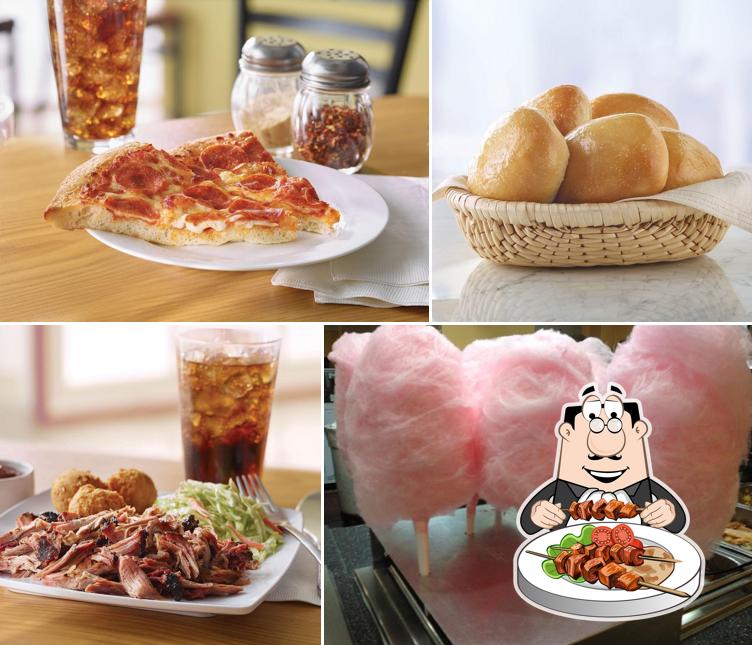 Golden Corral Buffet & Grill in Kingman - Restaurant menu and reviews