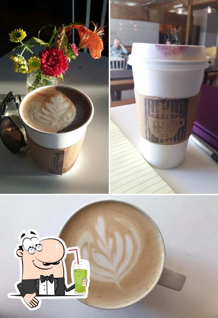 Giant Coffee, 1437 N 1st St in Phoenix - Restaurant menu and reviews
