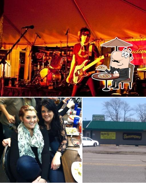 Shenanigan's Tavern in Flint - Restaurant reviews