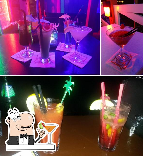 Elvis Beach Bar, Sozopol - Restaurant reviews
