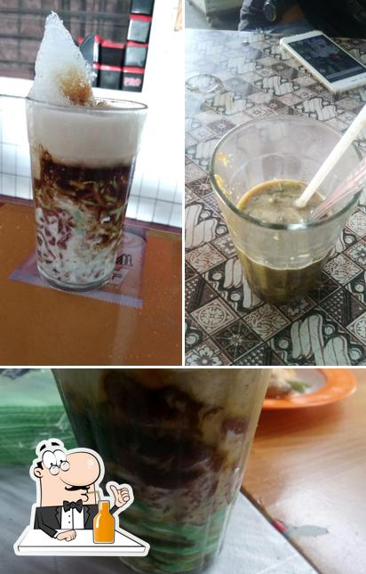 Es Cendol Patimura cafe, Padang - Restaurant reviews
