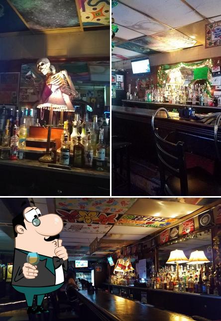 Marshall's Bar in Detroit - Restaurant reviews