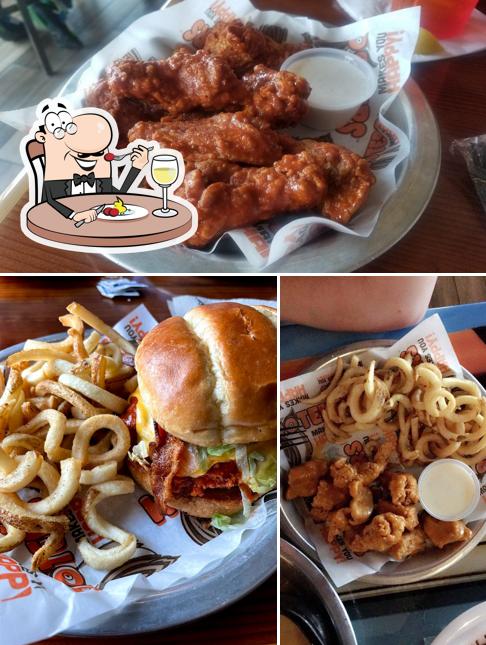 Hooters, 254 Range 12 Blvd in Denham Springs - Restaurant menu and reviews