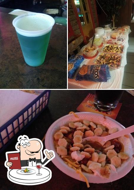Razz-Ma-Tazz, Green Bay - Restaurant menu, prices and reviews