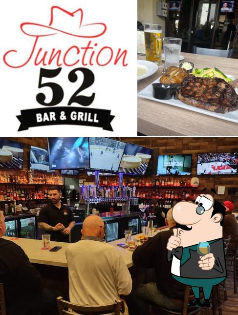 Junction 52 Bar & Grill in Santee - Restaurant menu and reviews