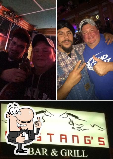 Mustang's Bar & Grill in South Beloit - Restaurant reviews