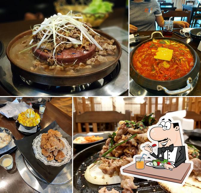 Restaurante Ahjumma Kitchen, Surabaya, Jl. Manyar Kertoarjo No.38 ...