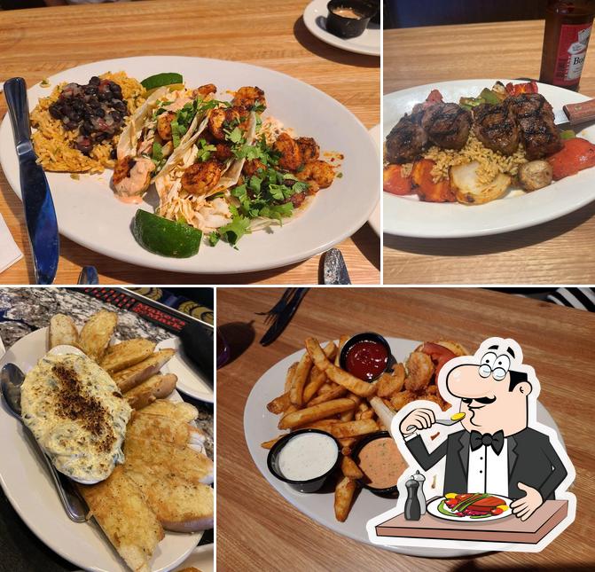 Blue 32 Sports Grill, Mesa - Restaurant menu, prices and reviews