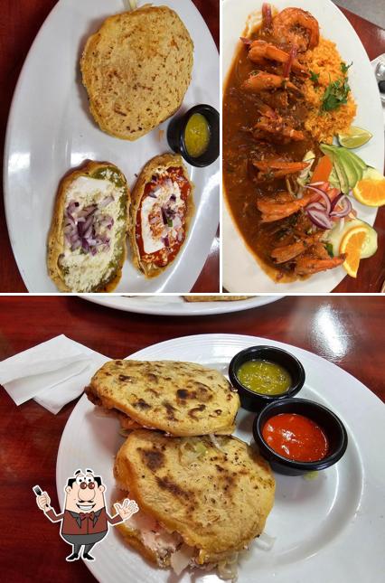 Cocina Tradicional Estilo Guerrero in North Chicago - Restaurant menu ...