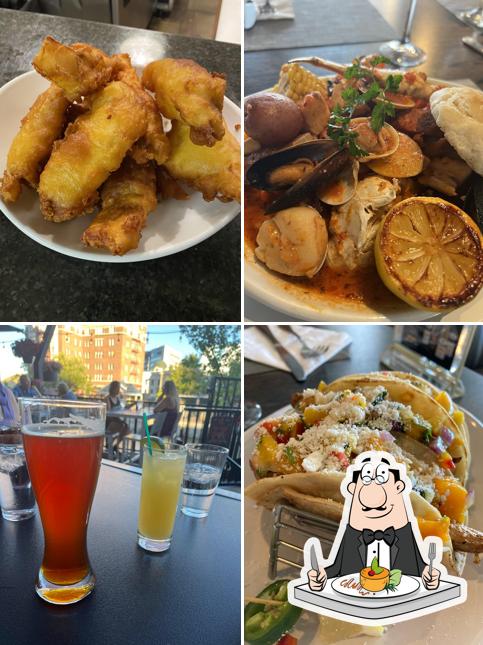 Smee's Alaskan Fish Bar & Market Place, 50 N Sierra St in Reno ...