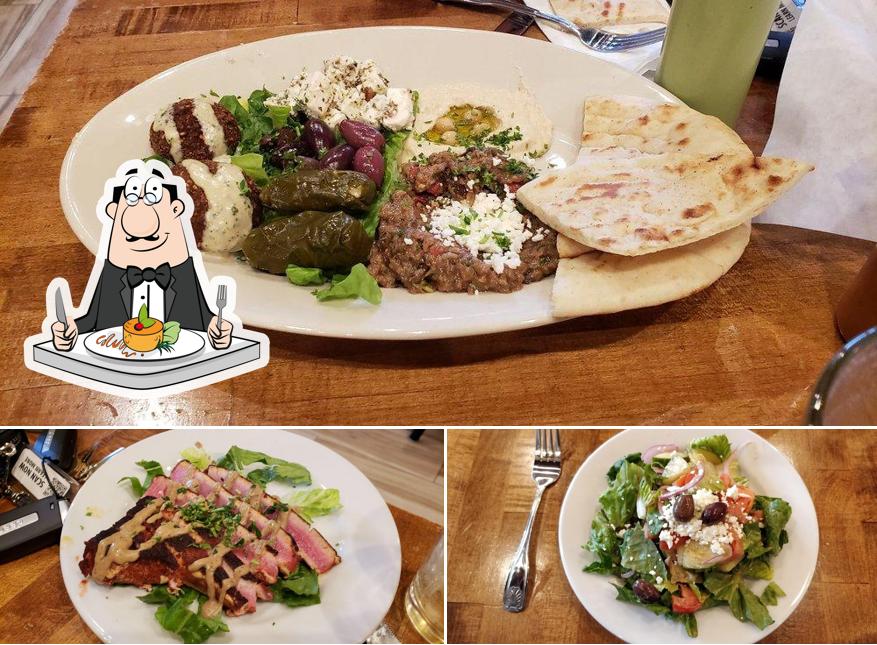 Troy, Martinez - Restaurant menu, prices and reviews