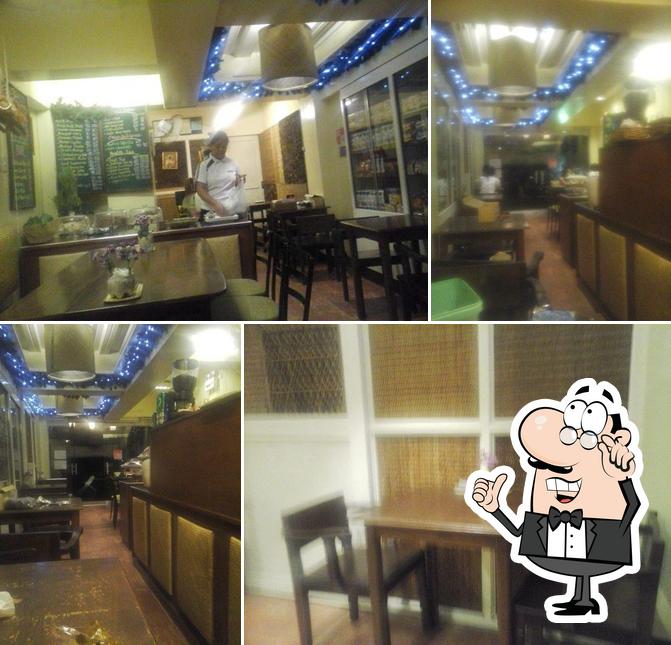 Treff Café cafe, Legazpi City, 4PWX+4HH - Restaurant reviews