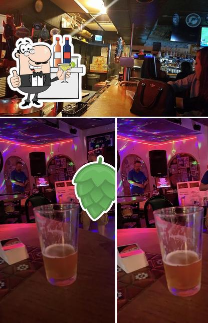 Junction Sports Bar & Grill, 21000 Old Hwy 99 SW in Centralia ...