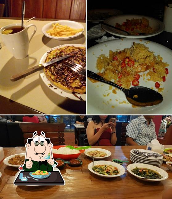 Cafe Daun, Cilacap - Restaurant reviews