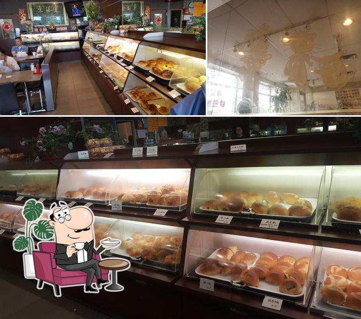 東海棠餅屋 Hai Tang Bakery & Cafe, Markham - Restaurant menu, prices and reviews