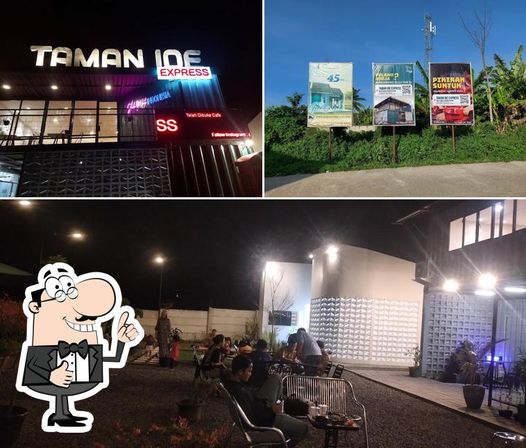 Taman Ide Express restaurant, Cikasungka - Restaurant reviews