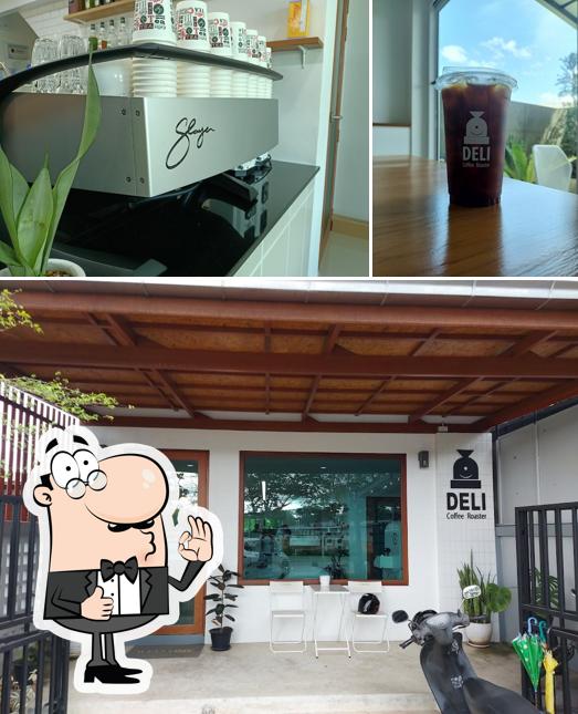 Deli Coffee Roaster, Bang Phra - Opiniones del restaurante