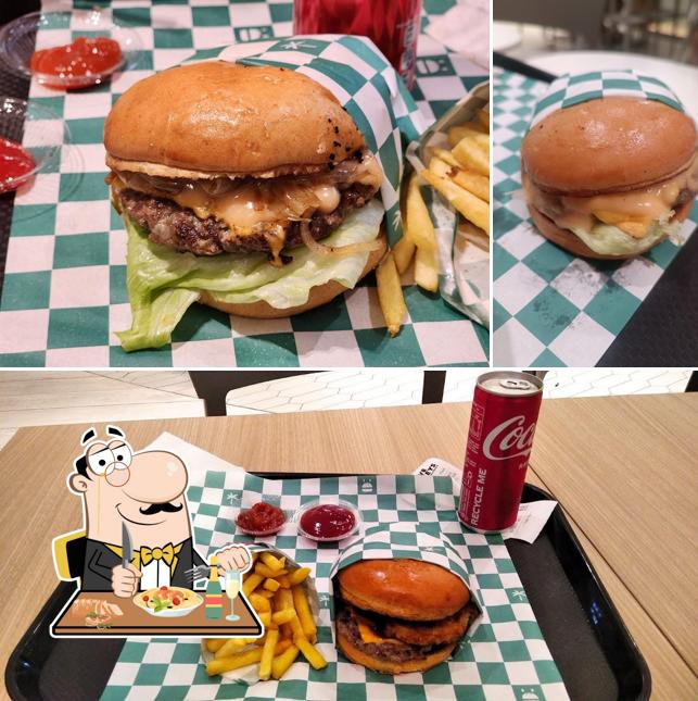 Five Monkeys Burger - Plaza Senayan, Central Jakarta - Restaurant menu ...