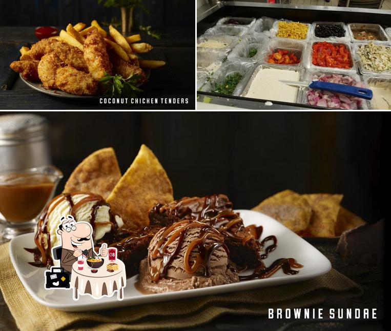 Studio Movie Grill, Dallas - Restaurant menu, prices and reviews