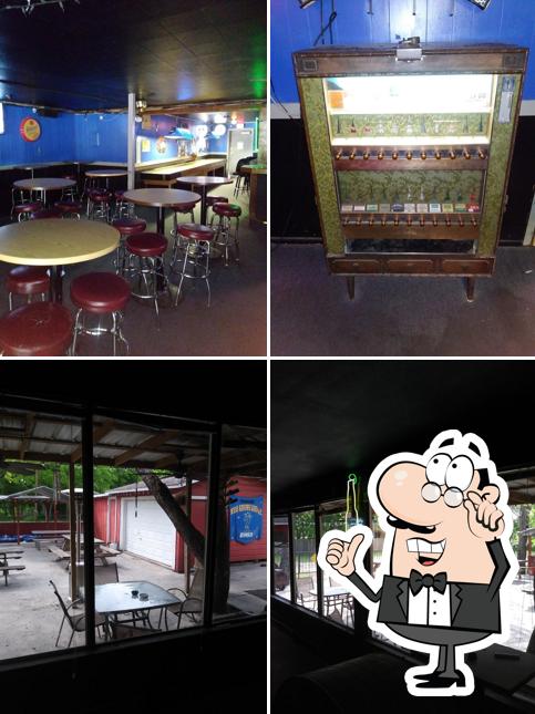 Shady Lady Saloon, San Antonio - Restaurant menu, prices and reviews